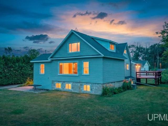 N2748 State Highway M35, Menominee, MI 49858