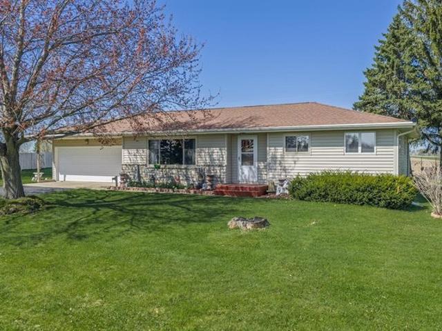 N2737 Welk Rd, Markesan, WI 53946