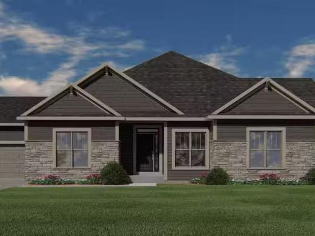 N28W25273 Parkway Ridge Circle # B Bldg 13 Unit 47, Pewaukee.