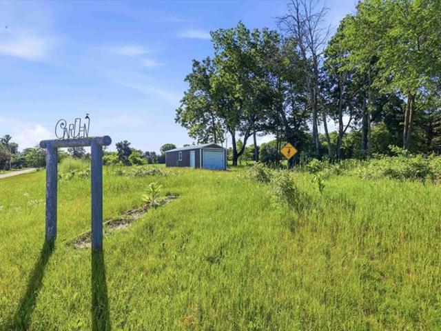 N3292 Evelyn St Unit 1, Weyauwega, WI 54983