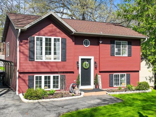 N3311 Queen Rd, Geneva, WI 53147