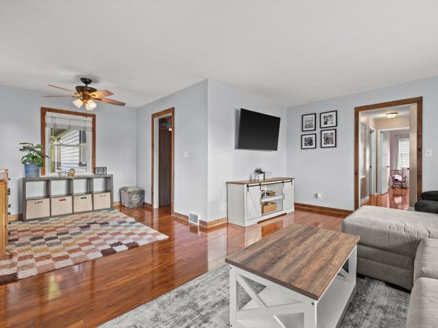 N3433 Walnut Rd
