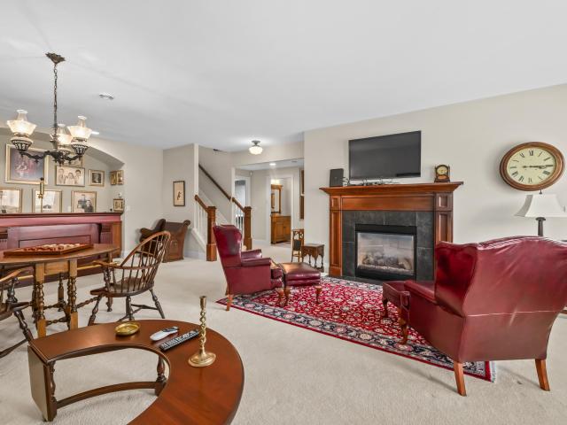 N35W23668 Auburn Ct, Pewaukee, WI 53072 | MLS #1965