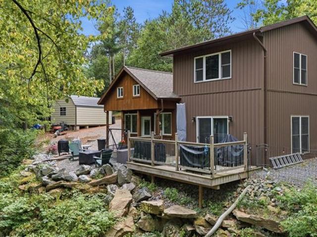 N3944 River Ave, Neillsville, WI 54456