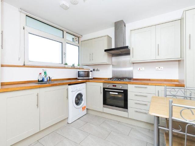 N7 4 bed flat to rent £3,683 pcm £850 pw