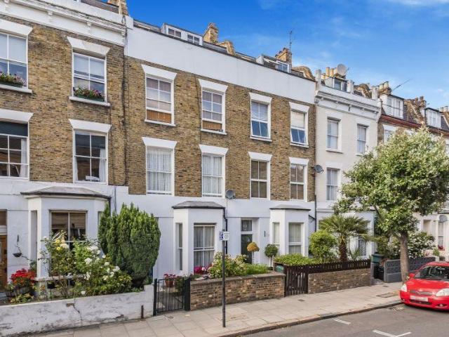 N7 4 bed house to rent £3,878 pcm £895 pw