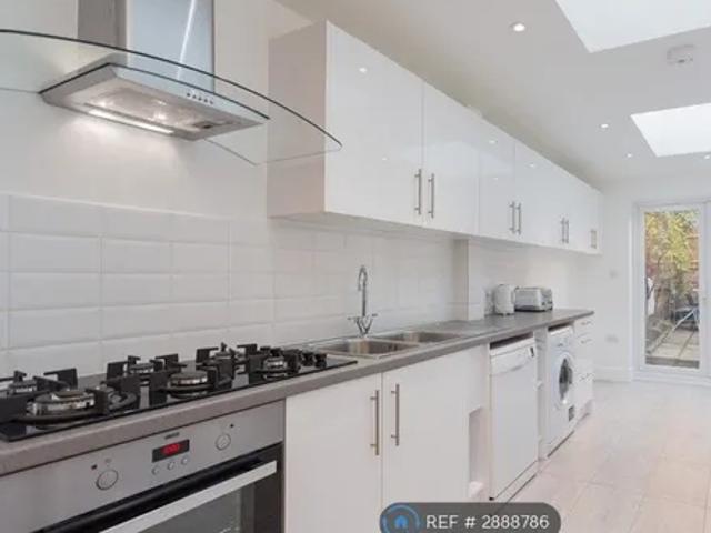 N7, 52A Seven Sisters Road, London, N7 6AA, United Kingdom | 6 bed townhouse for rent #167546032 | Rentberry