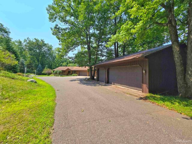 N4073 Pine Mountain Drive