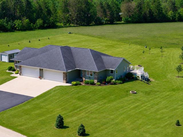 N4035 Ace Court