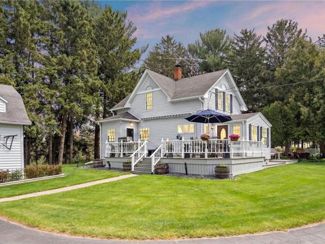 N4175 th St, Ellsworth, WI 54011