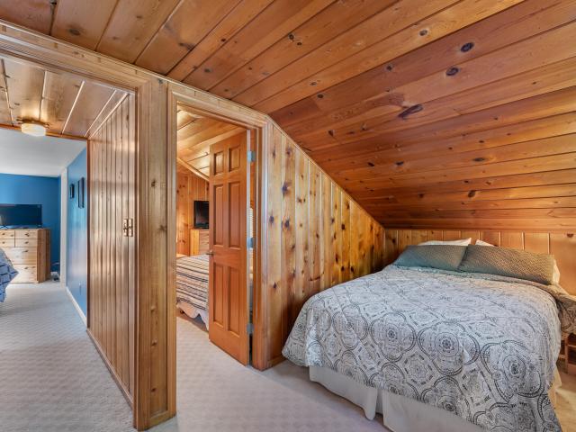 N4175 Island Ln, Oakland, WI 53523 | MLS #1958