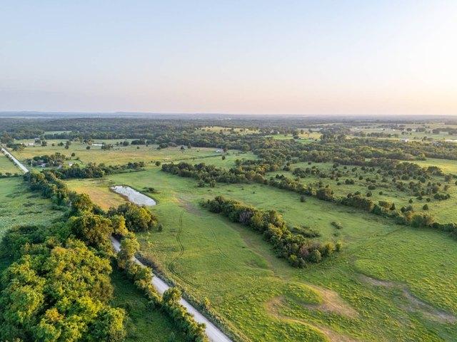 N4240 Rd Unit TRACT5, Porter, OK 74454