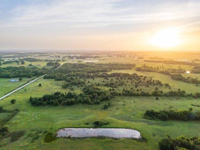 N4240 Rd, Porter, OK 74454