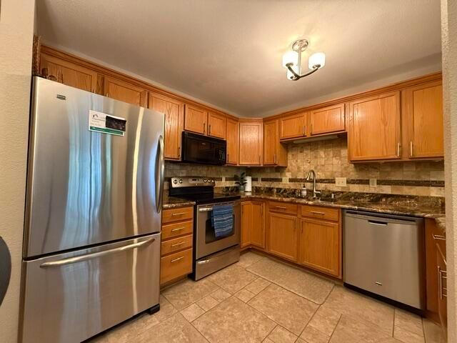 N43W32877 Rasmus Rd, Unit 7H