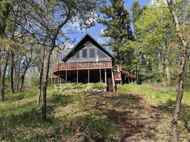 N4716 3rd Ave, Oxford, WI 53952