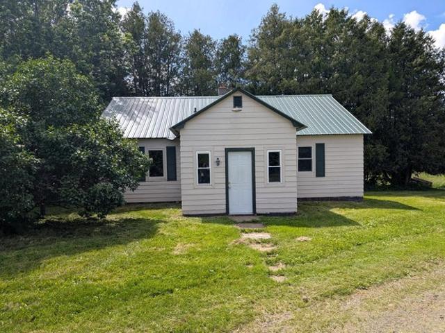 N4896 Rusk Rd, Hawkins, WI 54530