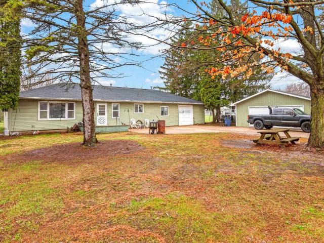 N5121 36th Dr, Fremont, WI 54940 | MLS #50323 | Compass