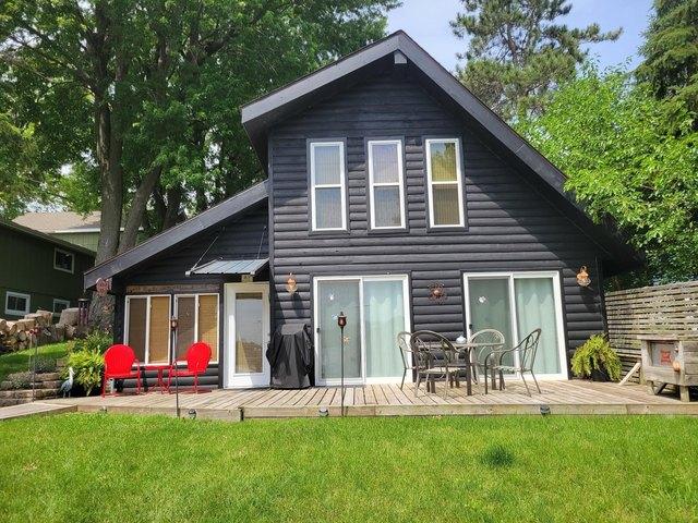 N5240 Wildcat Rd, Iron Ridge, WI 53035