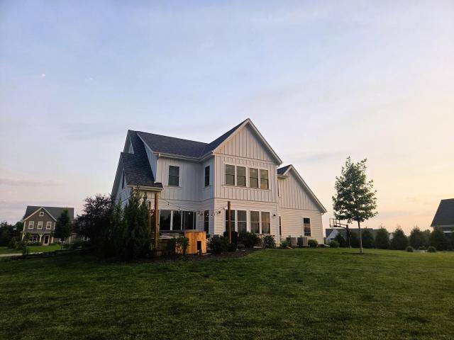 N52W30598 Moraine Dr