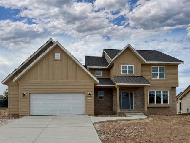 N54W19407 Kearney Ln, Menomonee Falls, WI 53051