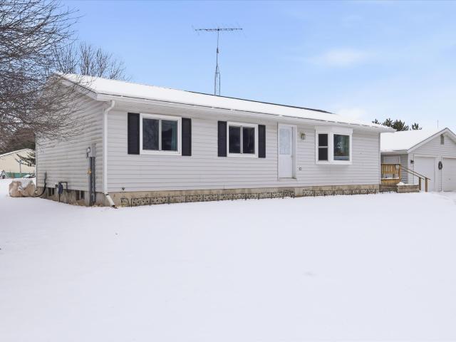N5516 hillside drive