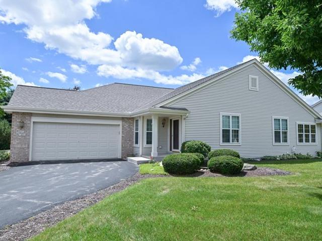 N57W24093 N Sycamore Cir, Sussex, WI 53089