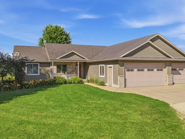 N5940 E Neda Rd, Hubbard, WI 53035