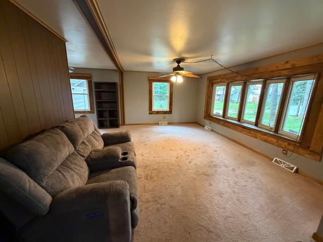 N6005 LAKE Drive