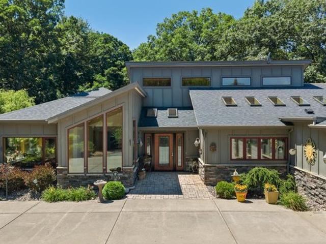 N6241 County Road W, Portage, WI 53901