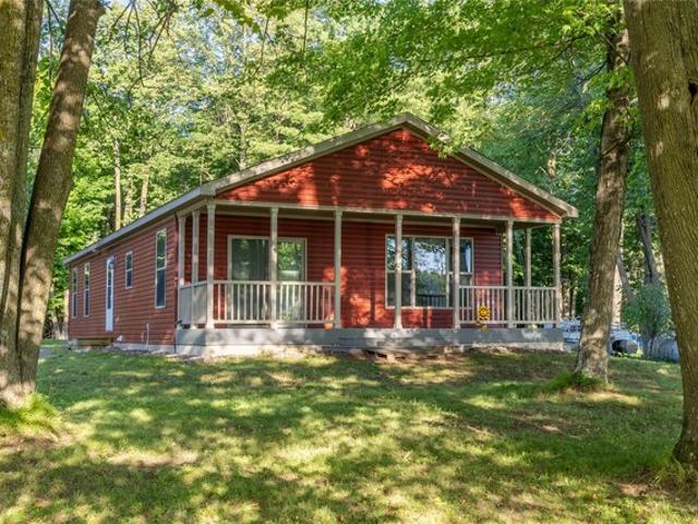 N6419 Lakeshore Dr, Tony, WI 54563