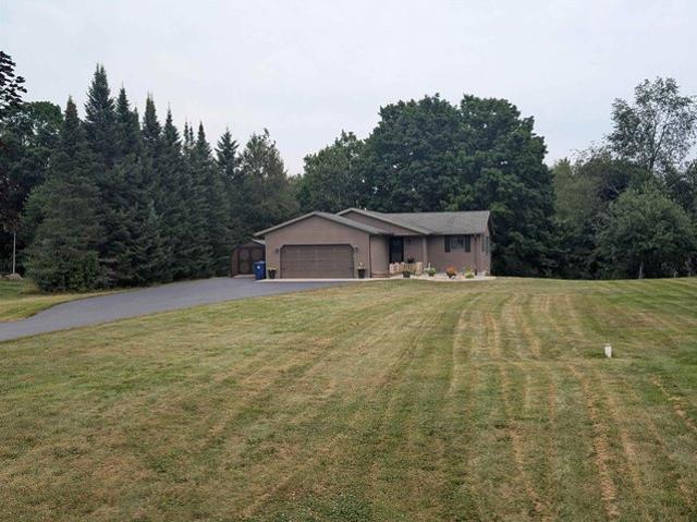 N6572 Raven Ln, Wittenberg, WI 54499