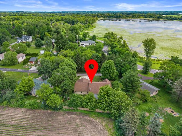 N6515 Aspen Rd