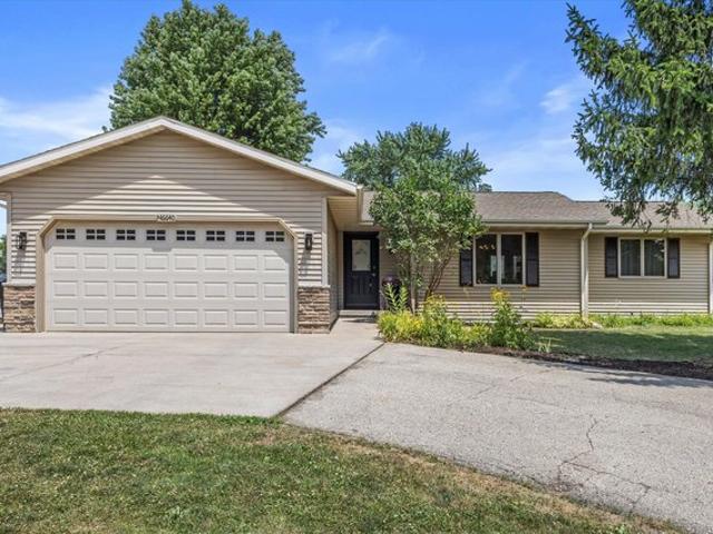 N6640 Laural Rd, Elkhorn, WI 53121