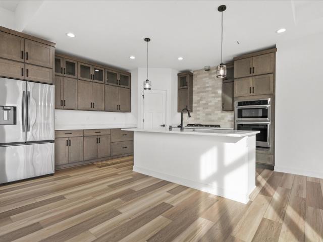 N66 w20955 Sweet Clover Dr, Menomonee Falls, WI 53051 | MLS #1970