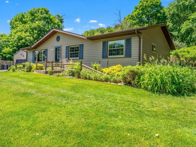 N6814 Sugarbush Rd