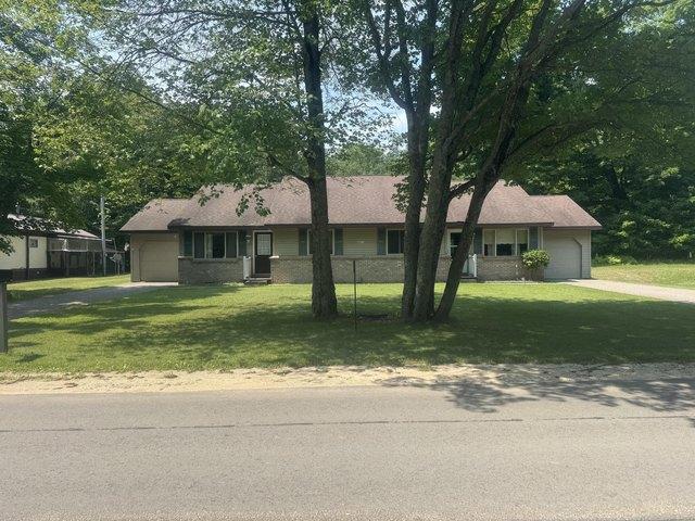 N6816 Elm St, Engadine, MI 49827