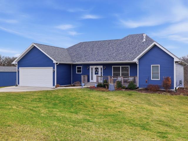 N7037 Hillside Ct, Richmond, WI 53115 | MLS #1955