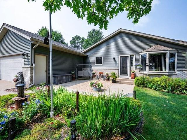 N7105 Bice Ave, Holland, WI 54636