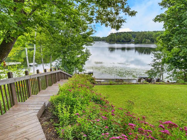 N7415 Lake Terrace Dr