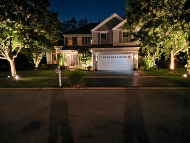 N775 W Curtis Square