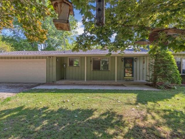 N7705 Van Dyne Rd, Friendship, WI 54937