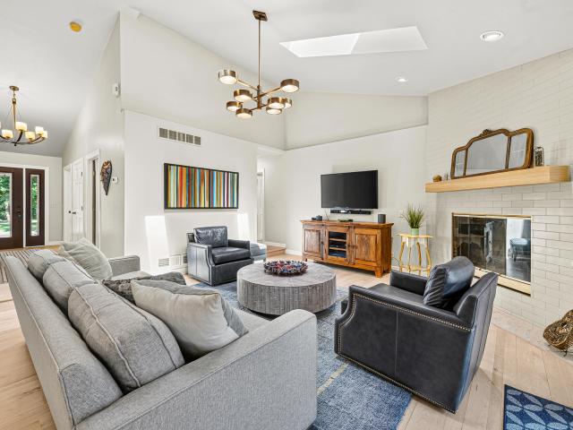 N8076 Kadad Ln