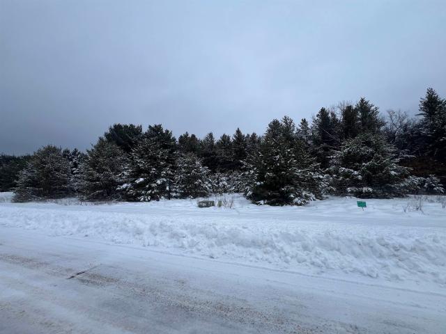 N8000 North Shore Drive