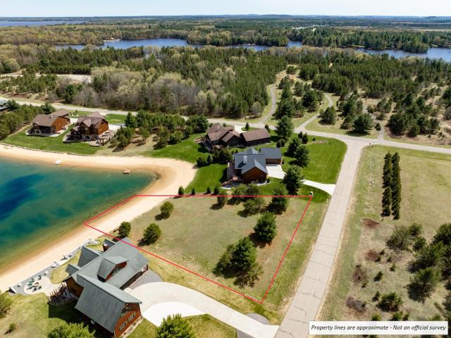 N8012 Copper Point Drive