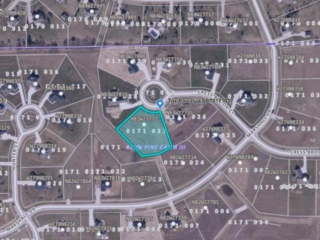 N83 w27777 Cress Brook Ct, Hartland, WI 53029 | Compass