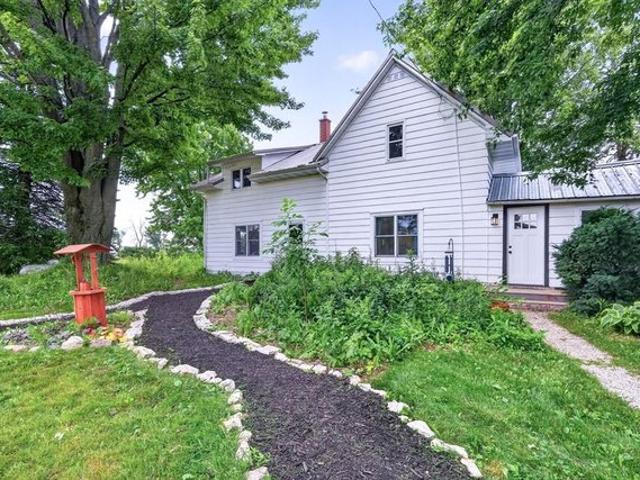 N8421 County Road D, Algoma, WI 54201