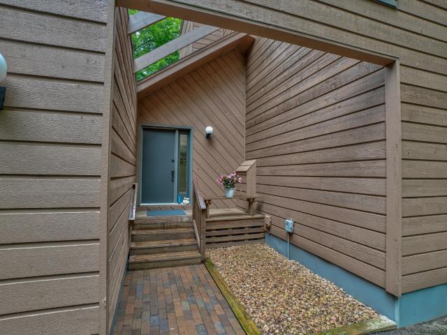 N8554 1 th Street