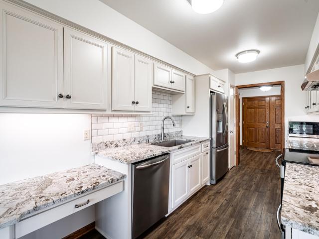 N85W15650 Ridge Rd, Unit 302
