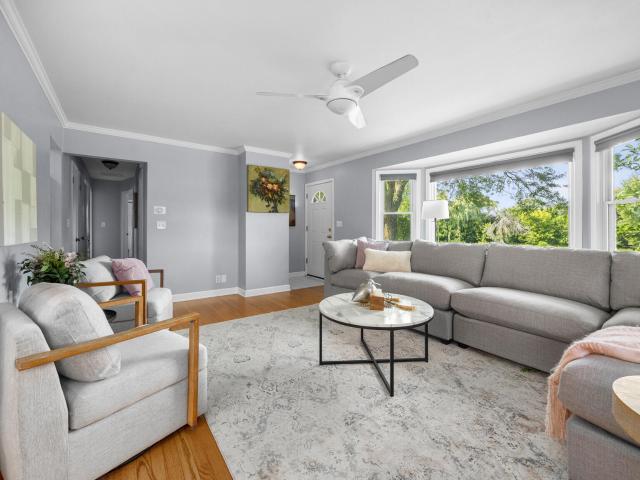 N86W14553 MacArthur Dr