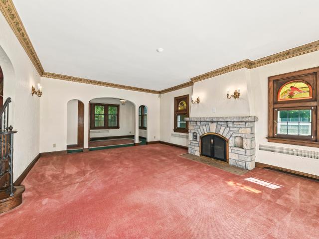 N87W15714 Kenwood Blvd